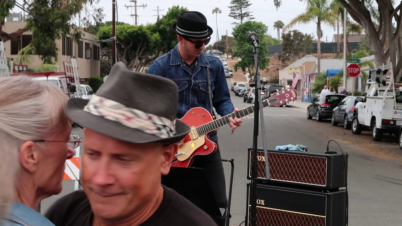 Bonneville 7 / Call me the breeze / Encinitas classic car show - SD, CA ...
