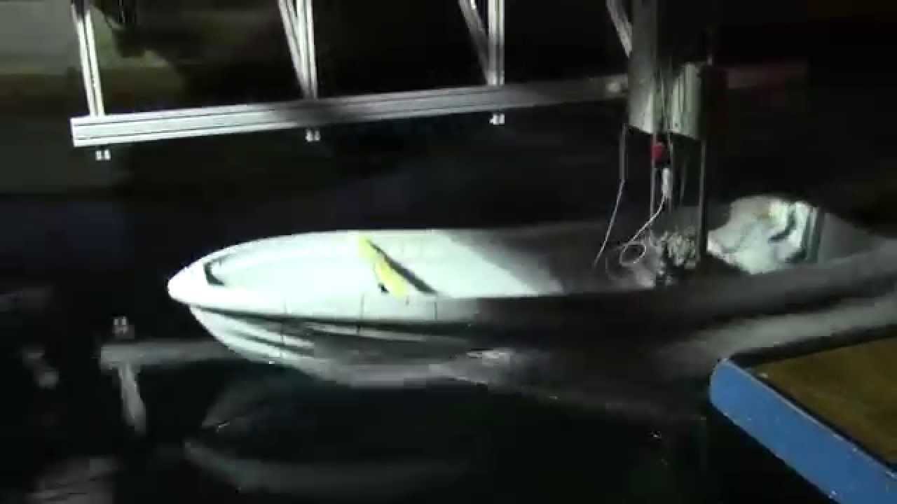 Sea Blade planing hull seakeeping model test @ 35 knots (part 1) - YouTube