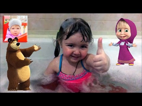 ツ Даша купается в ванной с игрушками и слизью Dasha bathes in the tub with toys and slime