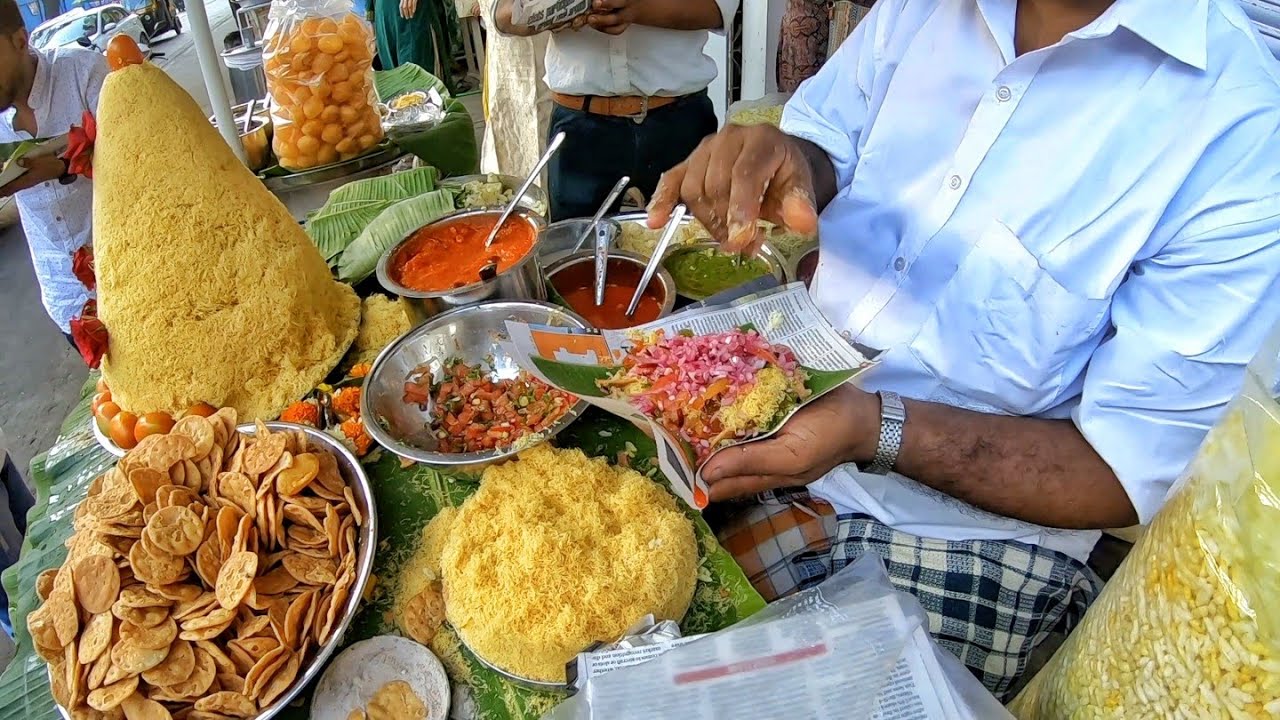 ICE COLD Bhel Puri | Mumbai street food is absolutely delicious 😋 - YouTube