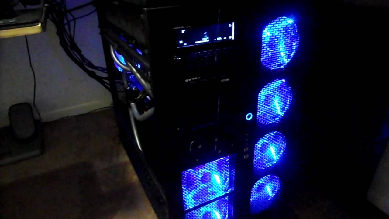 CaseLabs Magnum TH10 - first boot - YouTube