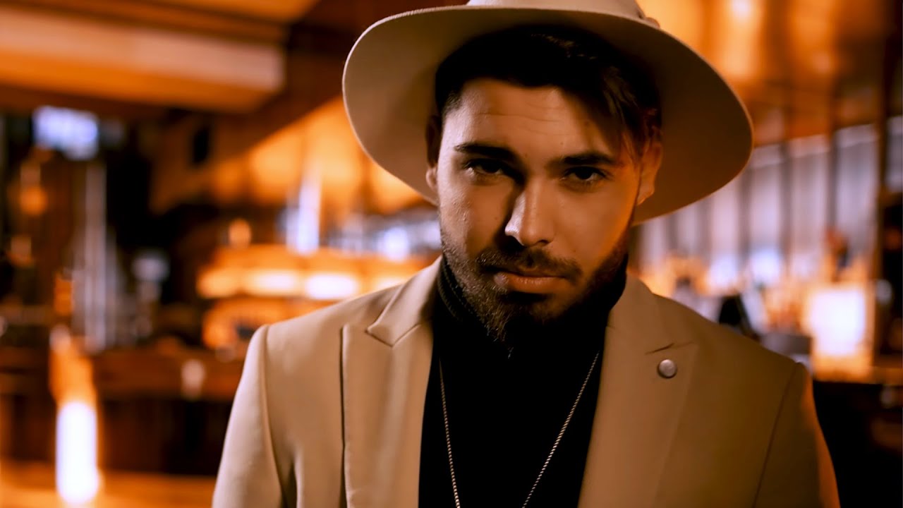 Luis Gabriel - Sa ne facem fantezii [Videoclip Oficial] 2022 - YouTube