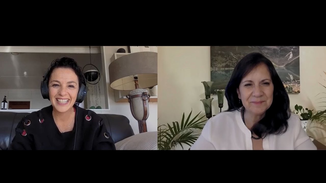 Alba Weinman's Spiritual Reading with Michelle Carpenter - YouTube