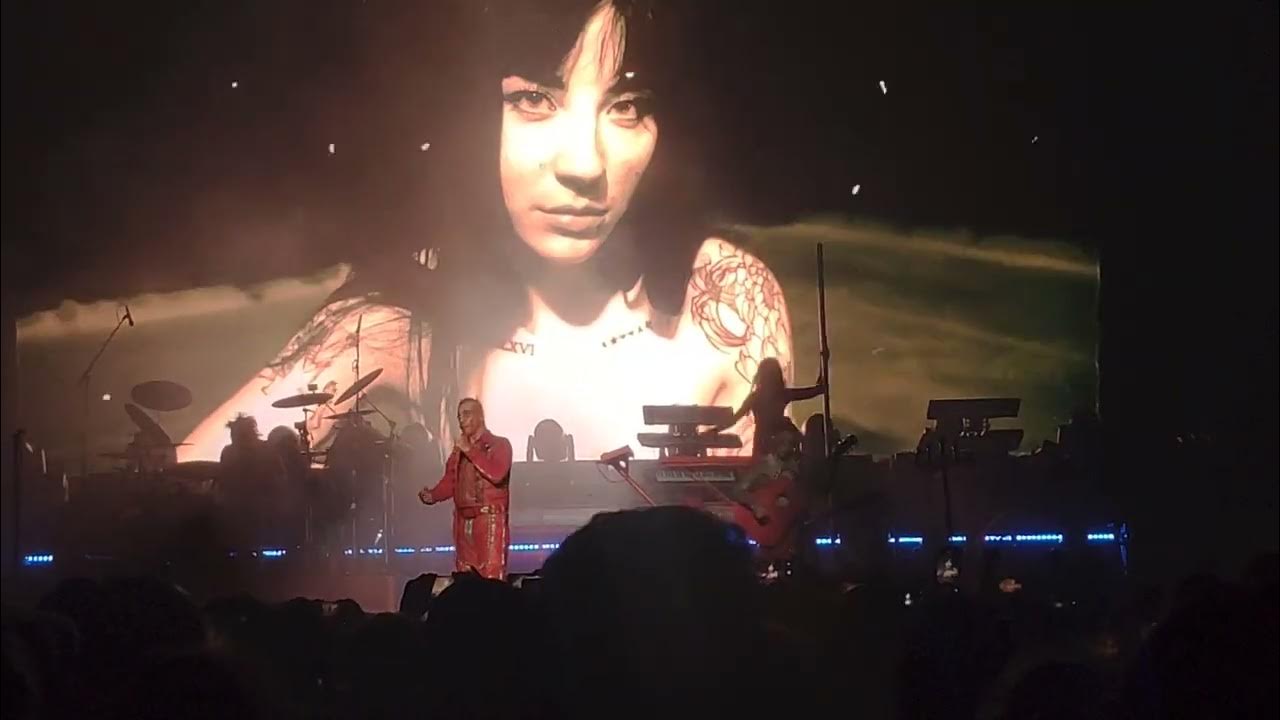 Till Lindemann-Knebel live at OVO Wembley Arena (12 December 2023) - YouTube