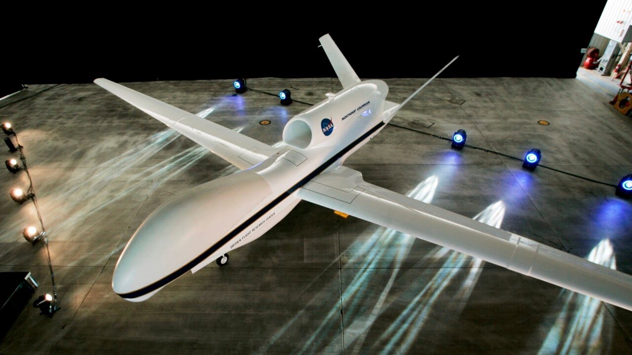 Australia orders new high-tech surveillance drones - YouTube