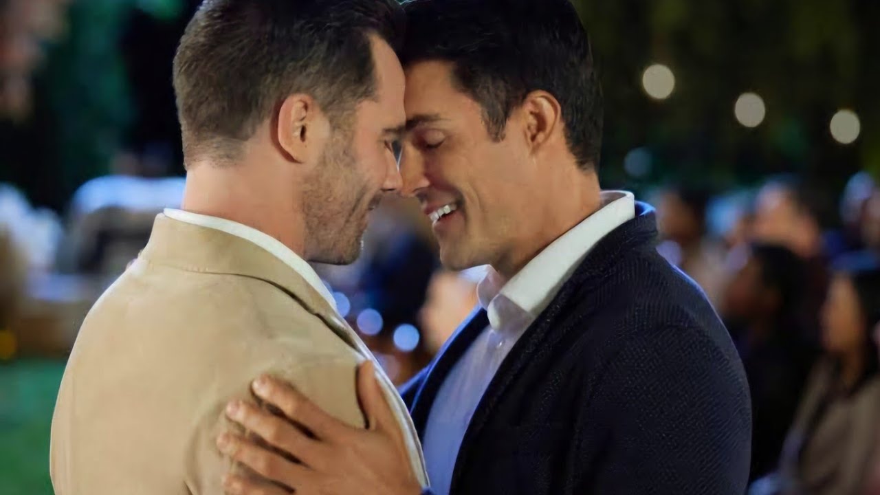 Top-9 LGBTQ Hallmark Movies 💖🍃 - YouTube