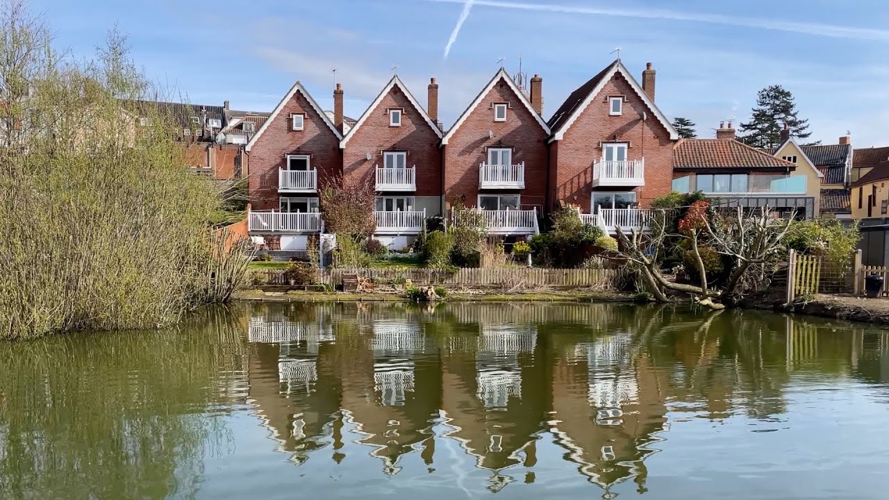 4 Mallard Court, Diss - Durrants Estate Agents - YouTube