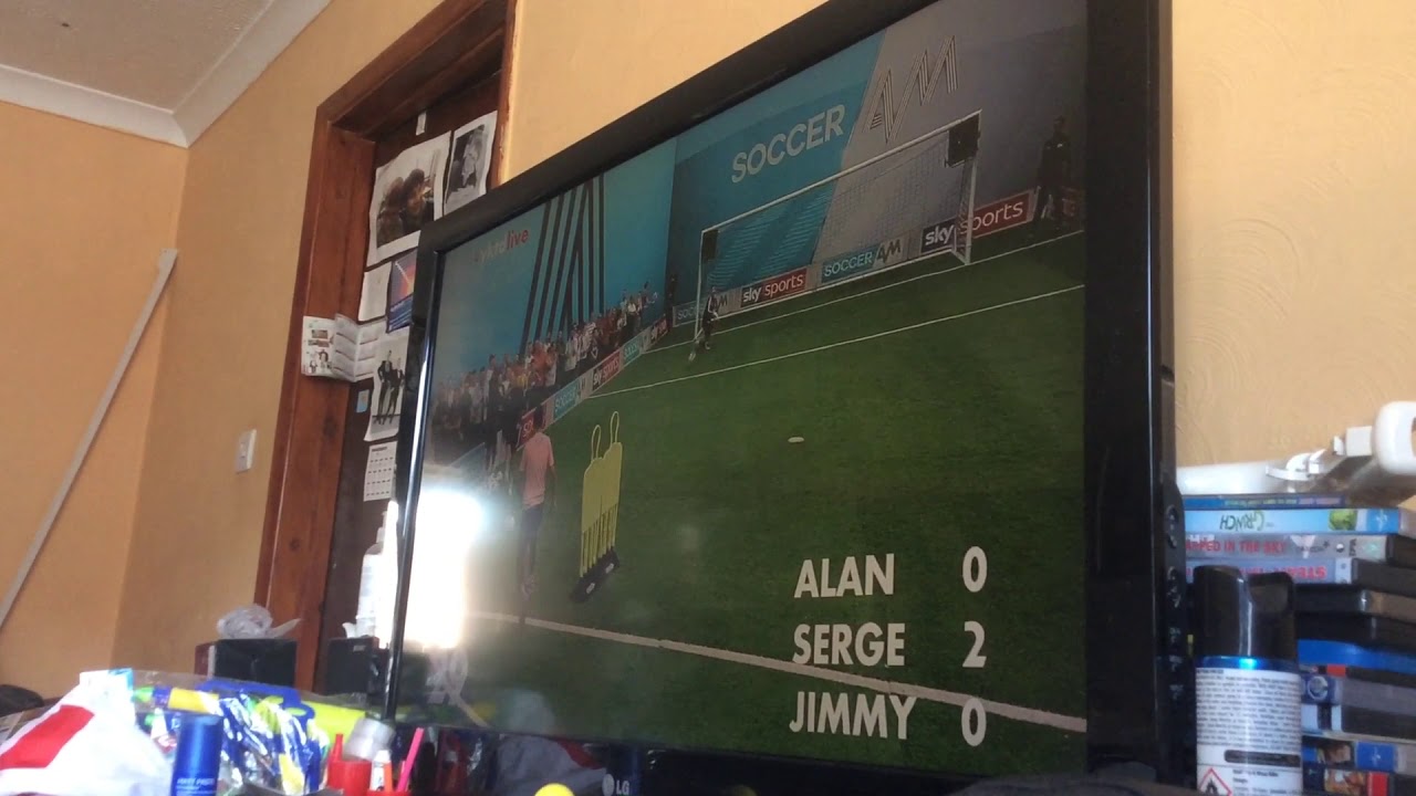 Live football foot locker game - YouTube