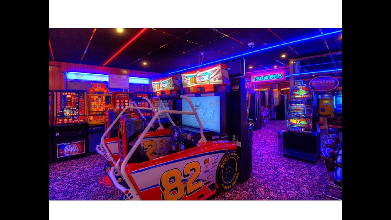 Amusement arcade, Wikipedia - YouTube