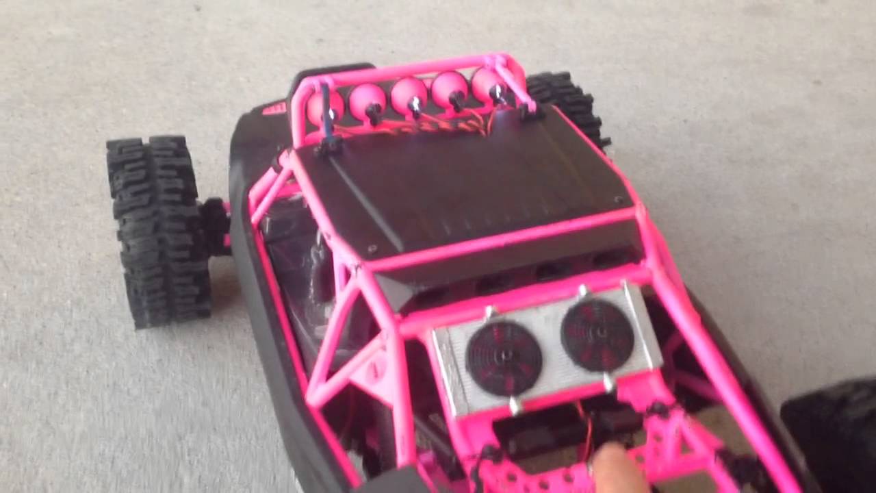 Custom Axial Yeti with LED light kit - YouTube
