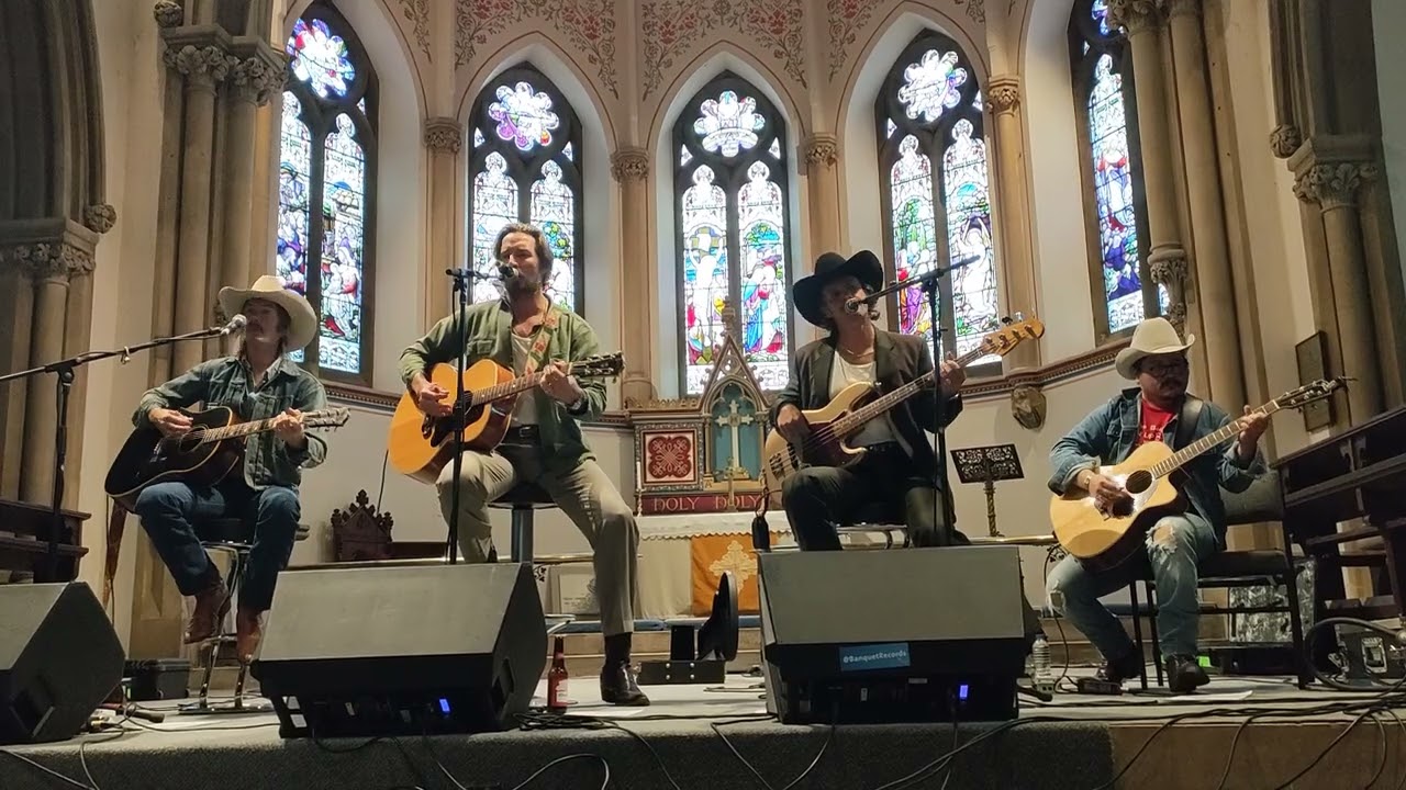 Midland - Adios Cowboy (acoustic) London England - YouTube