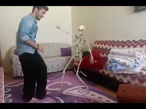Dancing With The Stars(İskelet canlandı dance show)