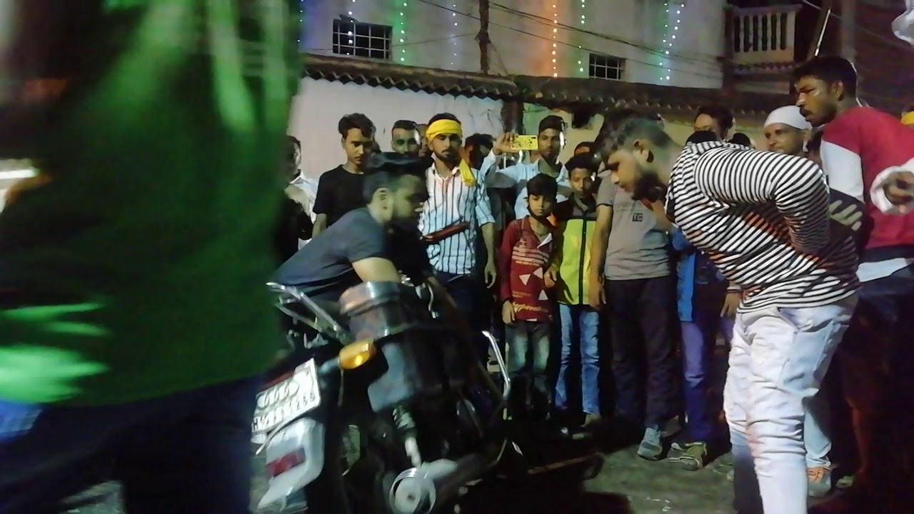 Jamadoba modelers pick up the bike #dhanbad #tranding #stunt #jamadoba ...