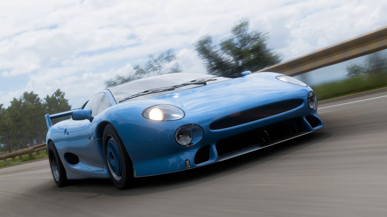 The Jaguar XJ220 TWR is competent AWD, but rwd better - YouTube