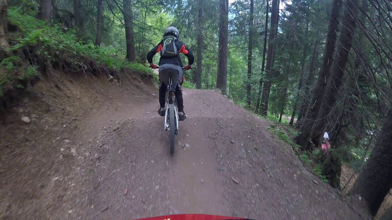 Chatel bike park downhill Morzine 2018 - YouTube