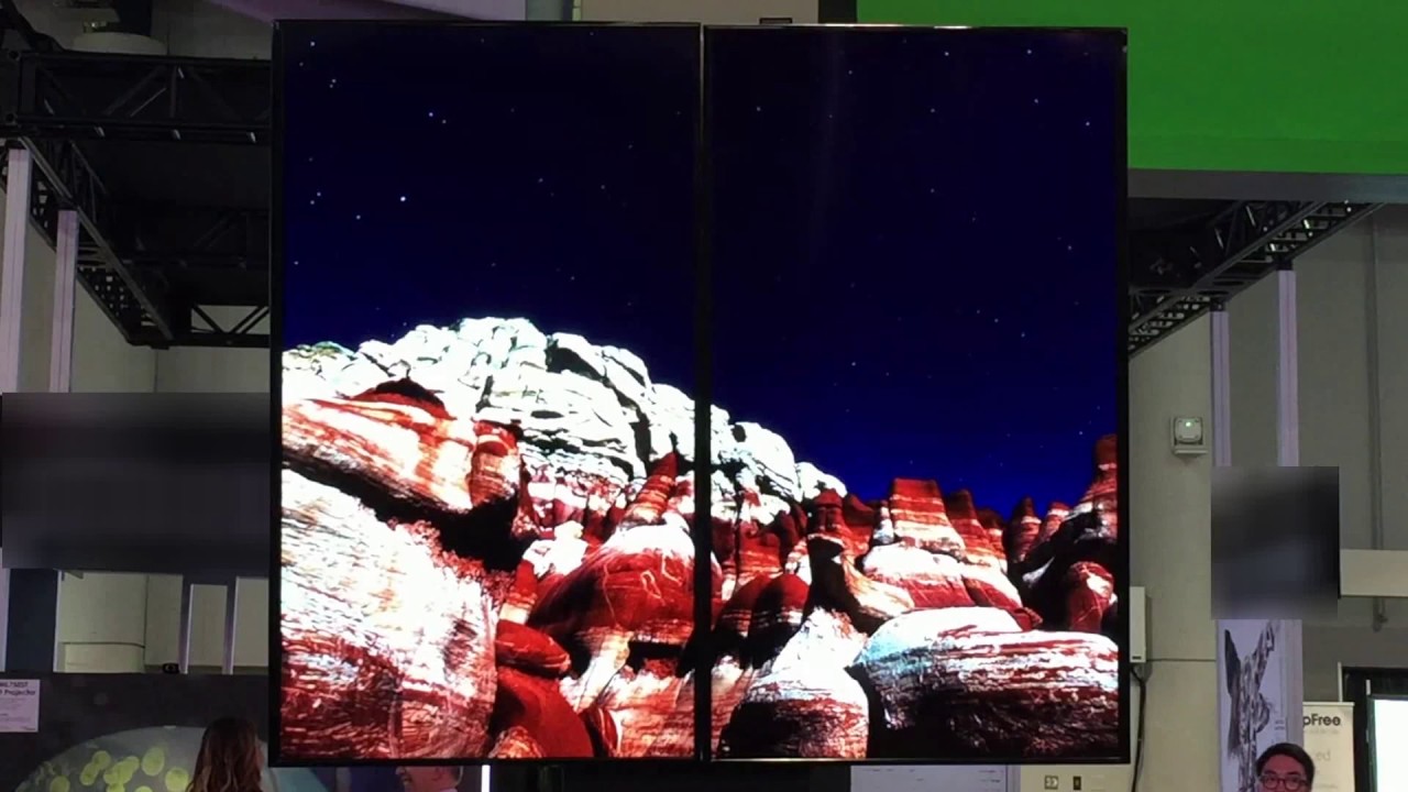 Vivitek NovoDS4k - Video Wall 2x1 Multi-Player Synchronization - YouTube