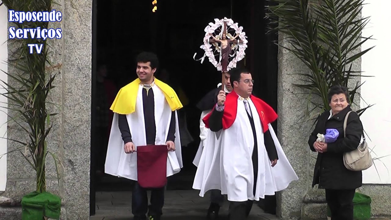 Início do Compasso Pascal 2013 em Esposende - YouTube