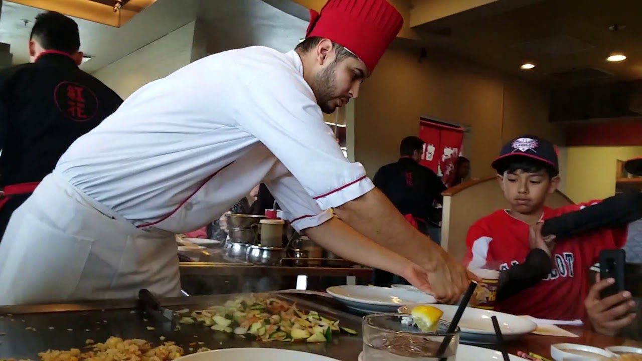 Benihana Live Cooking Performance - YouTube