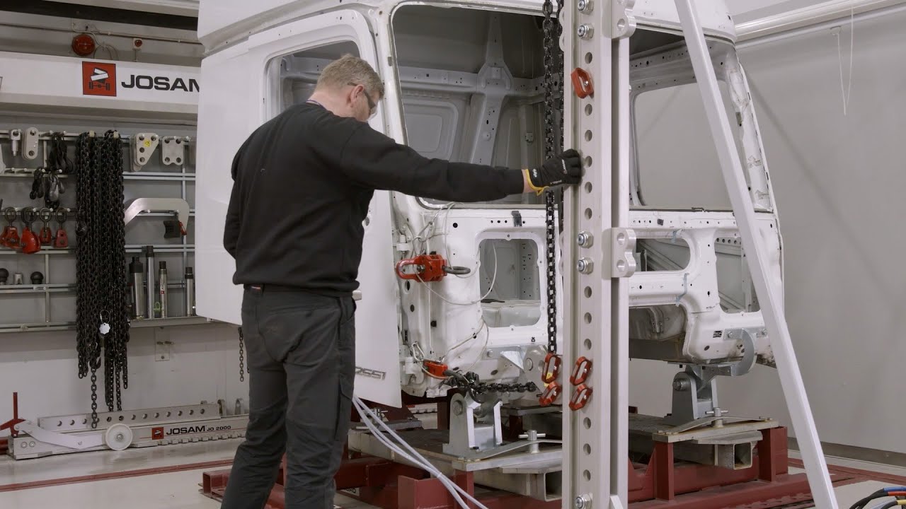 Josam collision repair - cab straightening - YouTube