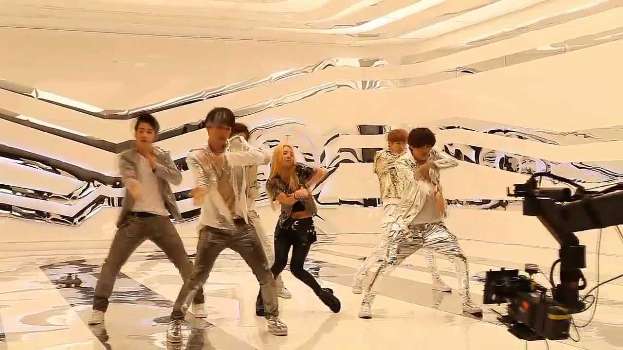 YOUNIQUE UNIT - MAXSTEP MV Making Film - YouTube