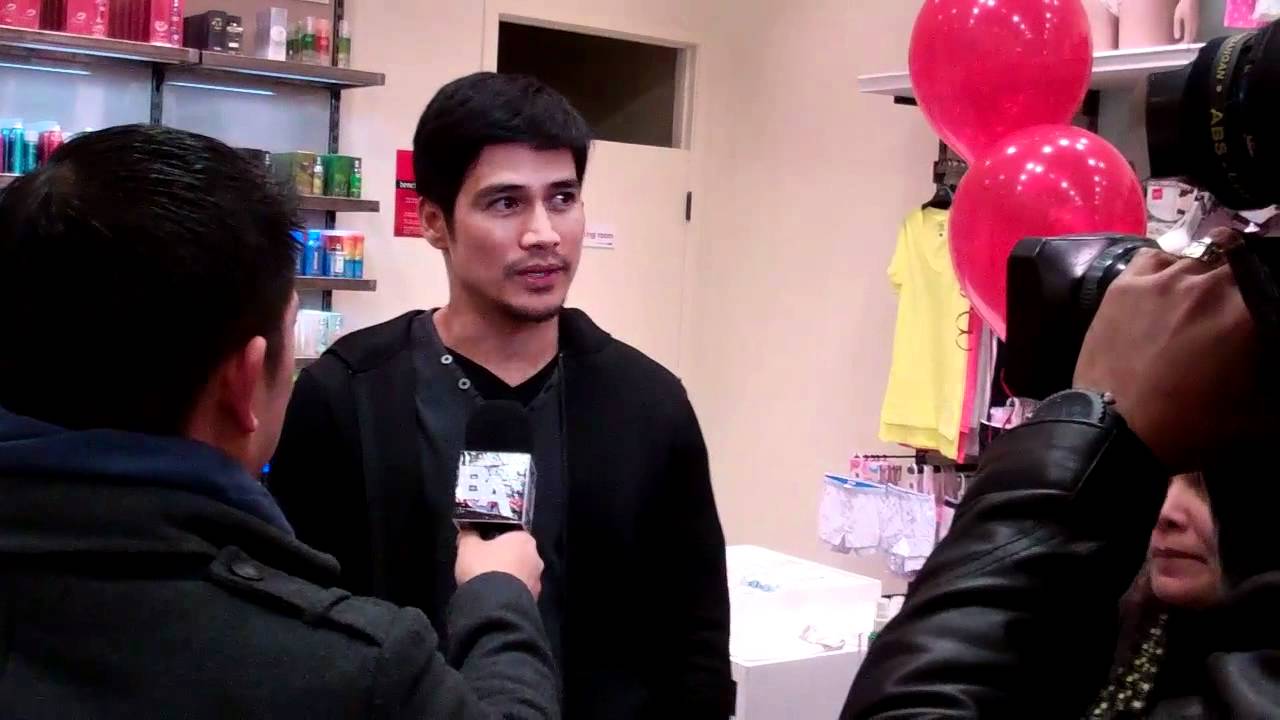 Piolo Pascual in Bench Body Milpitas, Balitang America Interview - YouTube
