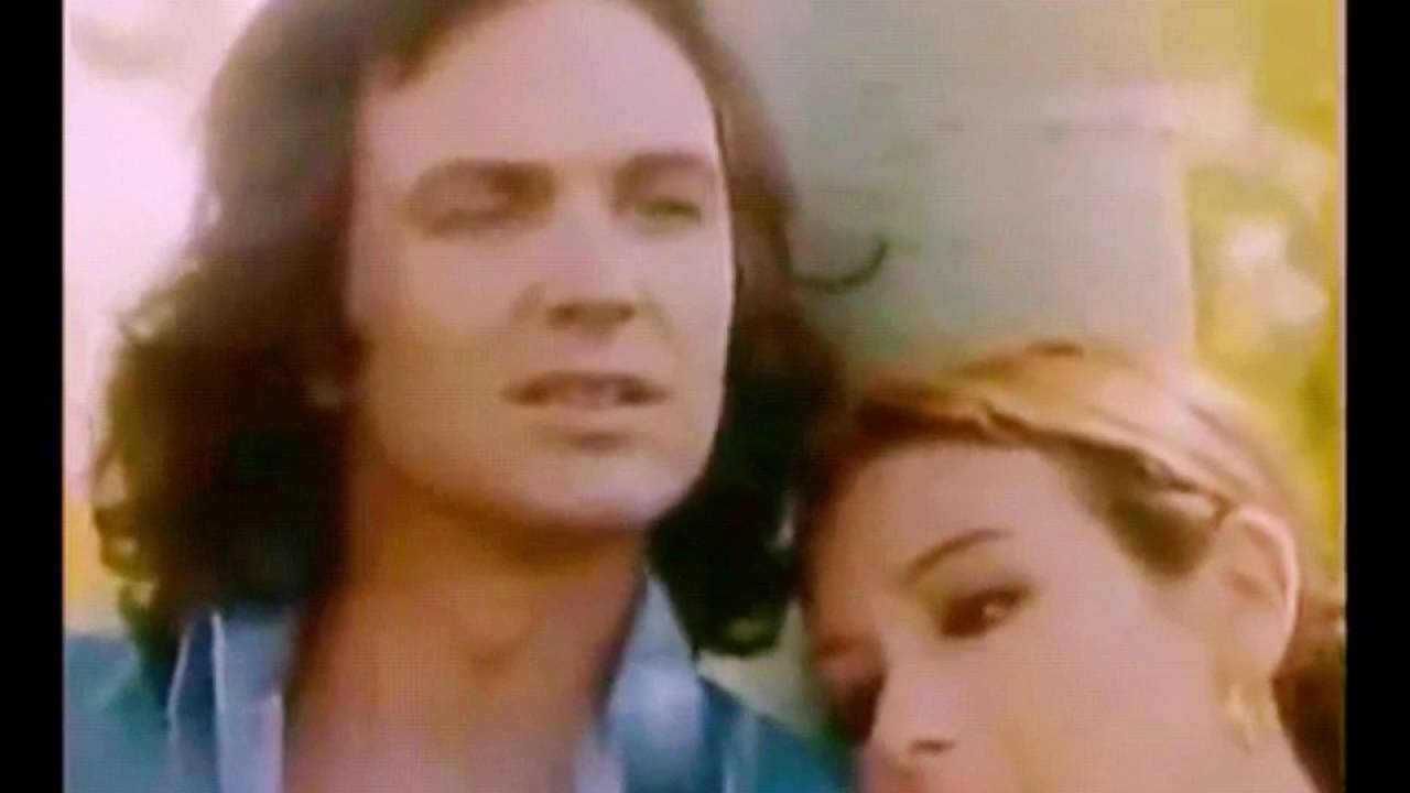 CAMILO SESTO " ESTOY DESNUDO" - YouTube Music