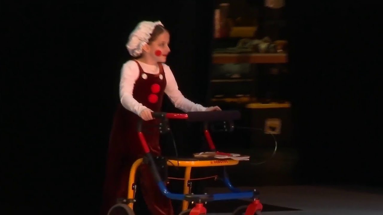 10 NEWS EXCLUSIVE | Little girl who lost feet in accident dances again ...