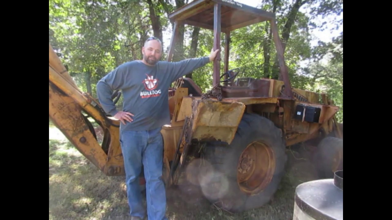 Restoring an old abandoned backhoe. Part 2 - YouTube