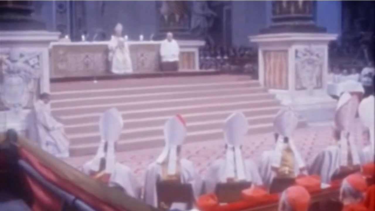 FIRST SYNOD OF BISHOPS. Opening Mass in the Vatican Basilica celebrated ...