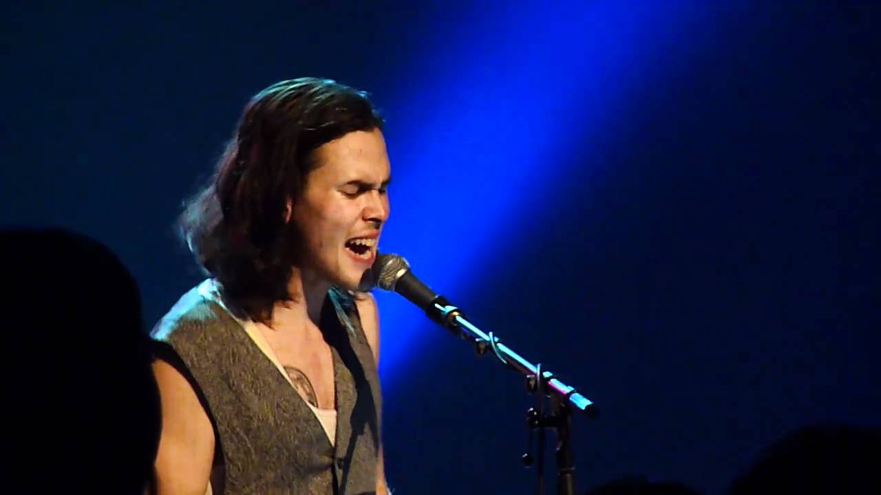 Justin Nozuka - Soulless Man (Live @ Oosterpoort 2010) - YouTube