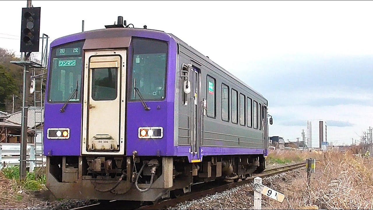 High-Speed Diesel Trains on the JR Kansai Main Line: Straight Section ...