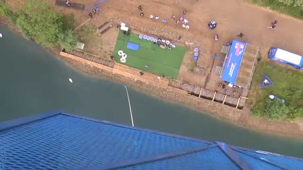 Mark Parrott - 300ft UK Bungee Jump Bray Lake - YouTube