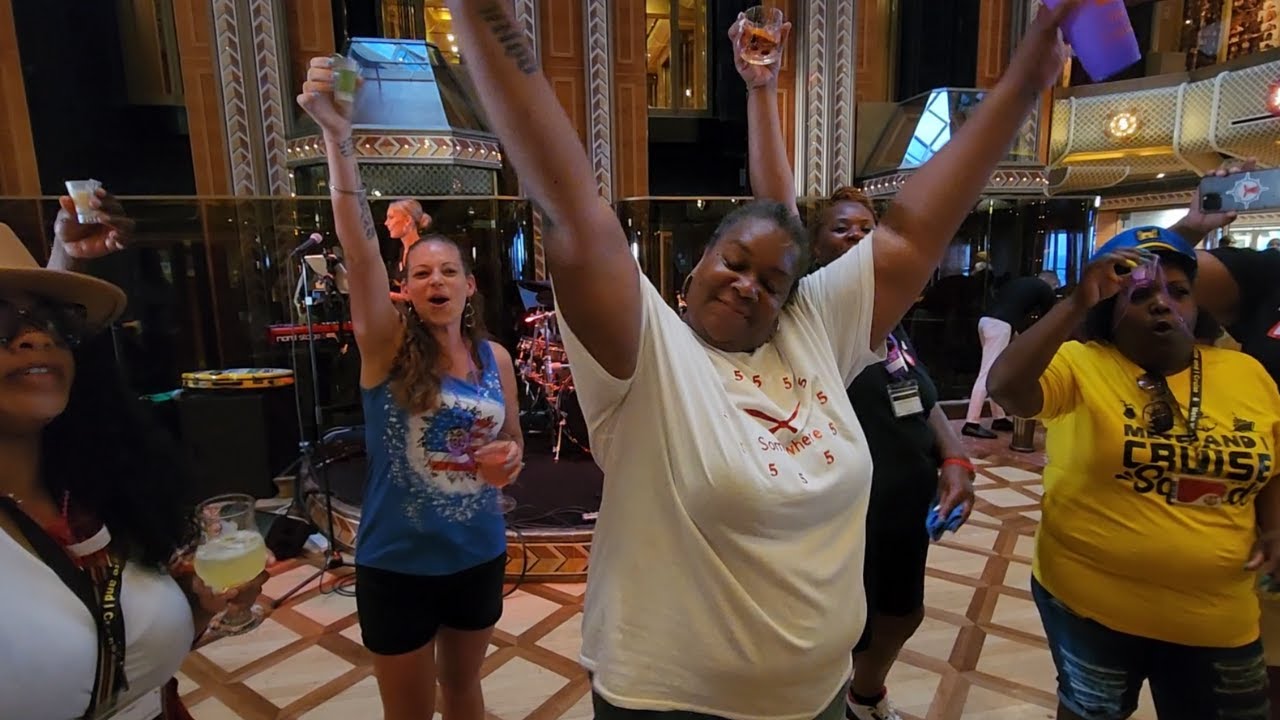 Carnival Conquest - Edna's World 🌎 Infamous Bar Crawl Part 2 @Ednabug ...