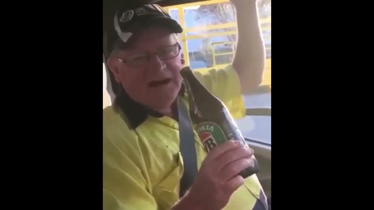 VB long neck - YouTube