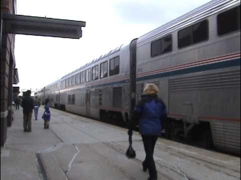 Amtrak Southwest Chief #4 Makes a Station Stop at Naperville, IL - YouTube