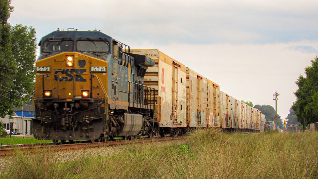 Csx I032 at Goose Creek [ft Fire Truck] - YouTube