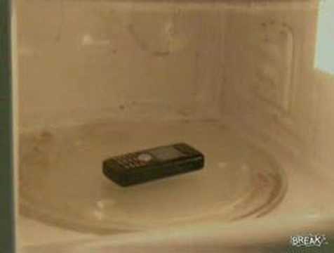 Los móviles son el diablo - Cell phones are evil - YouTube