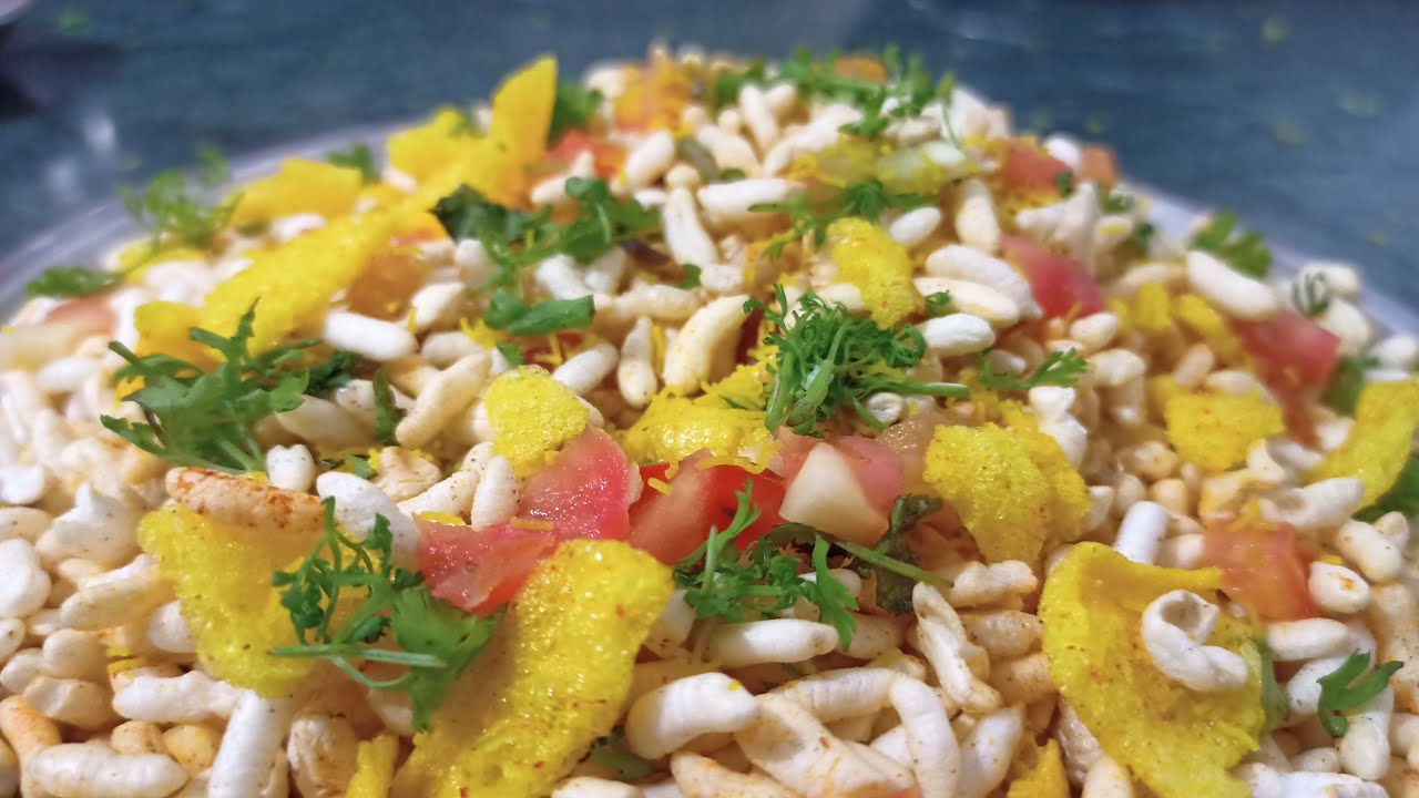 Kacha chivda | कचा चिवडा | Maharashtrian recipe. - YouTube