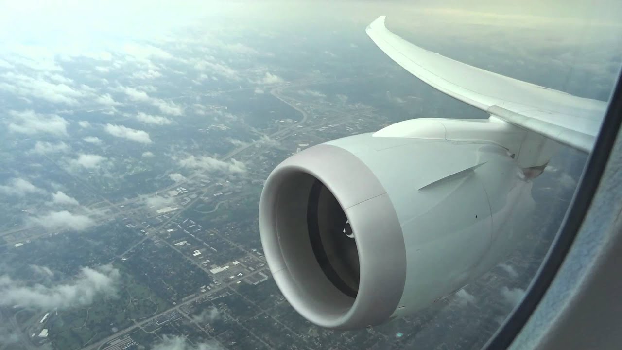 American 787-8 - Stunning Rainy Landing into Chicago O'hare ...