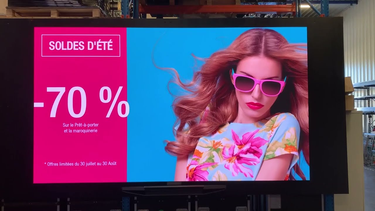 Affichage dynamique publicitaire sur écran géant LED 165" : Imeens ...