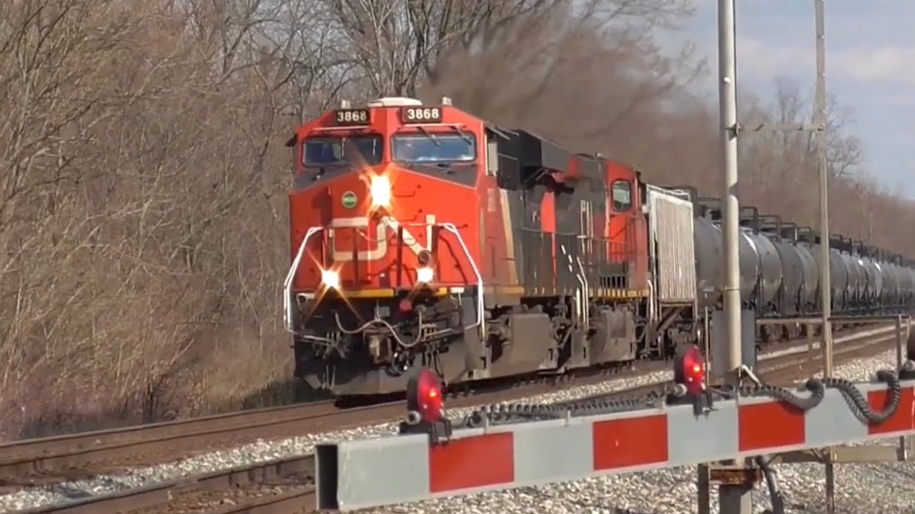 CN 3868 West - Ravenna, OH - 3/5/23 - YouTube