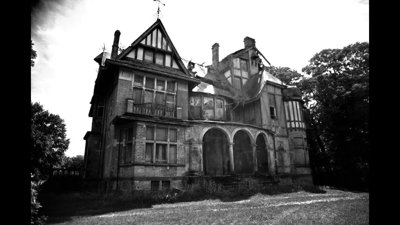 Exploring the abandoned castle of Nottebohm - YouTube