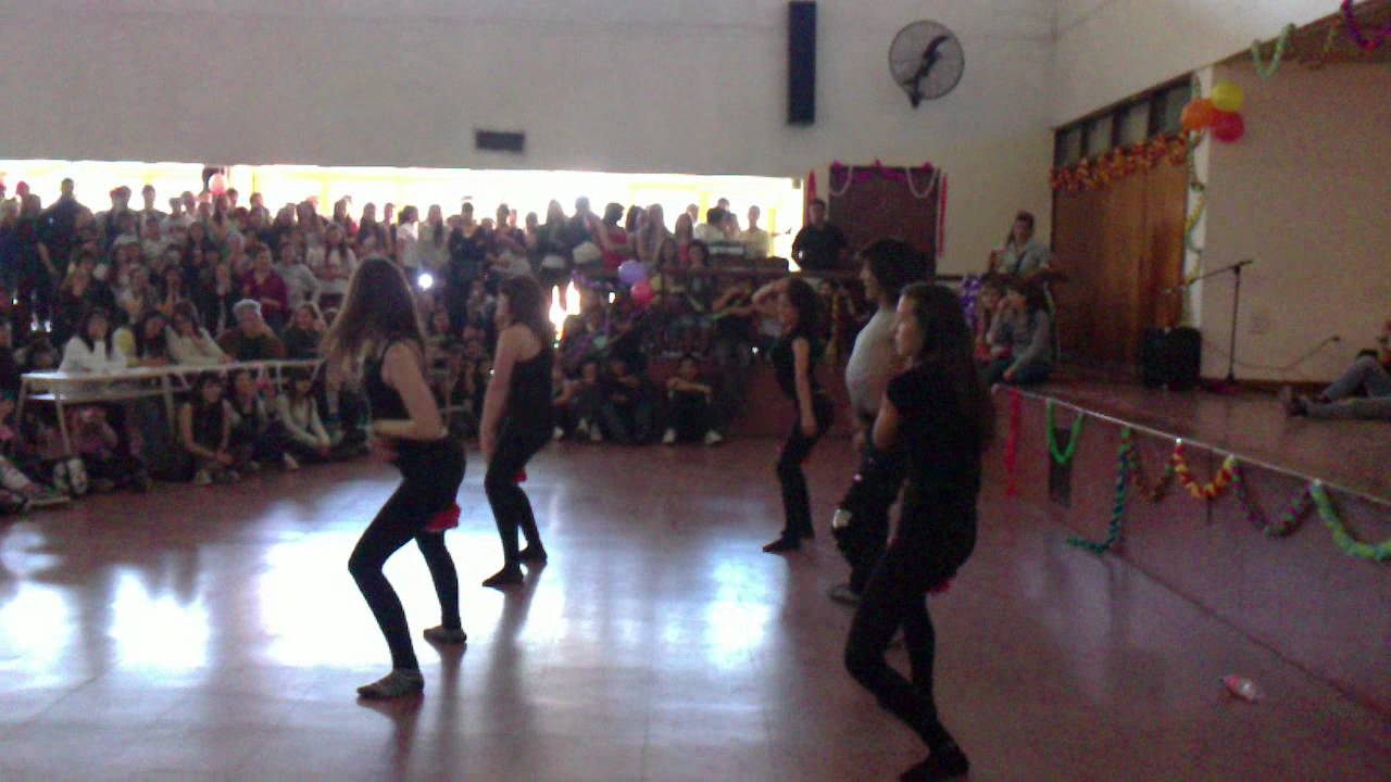 SHOW COMPETENCIA EN EL COLE single ladies live : vani,lara,sol ,nadin y ...