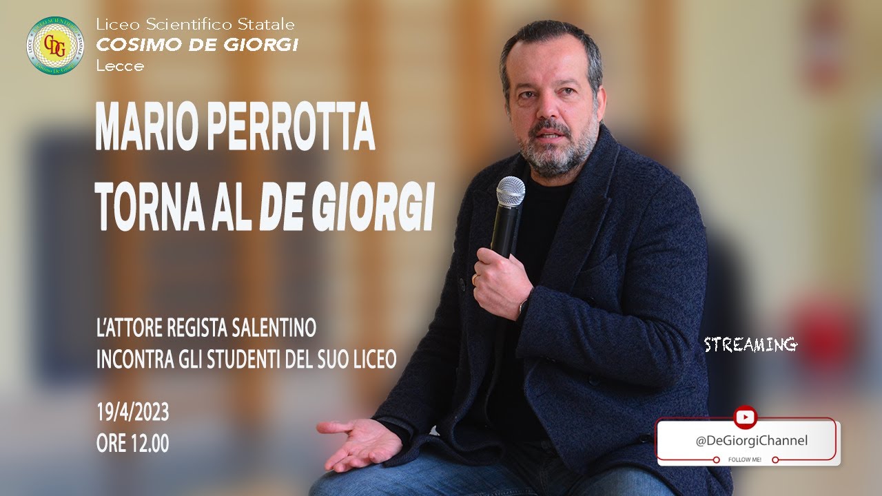 Mario Perrotta torna al De Giorgi - YouTube