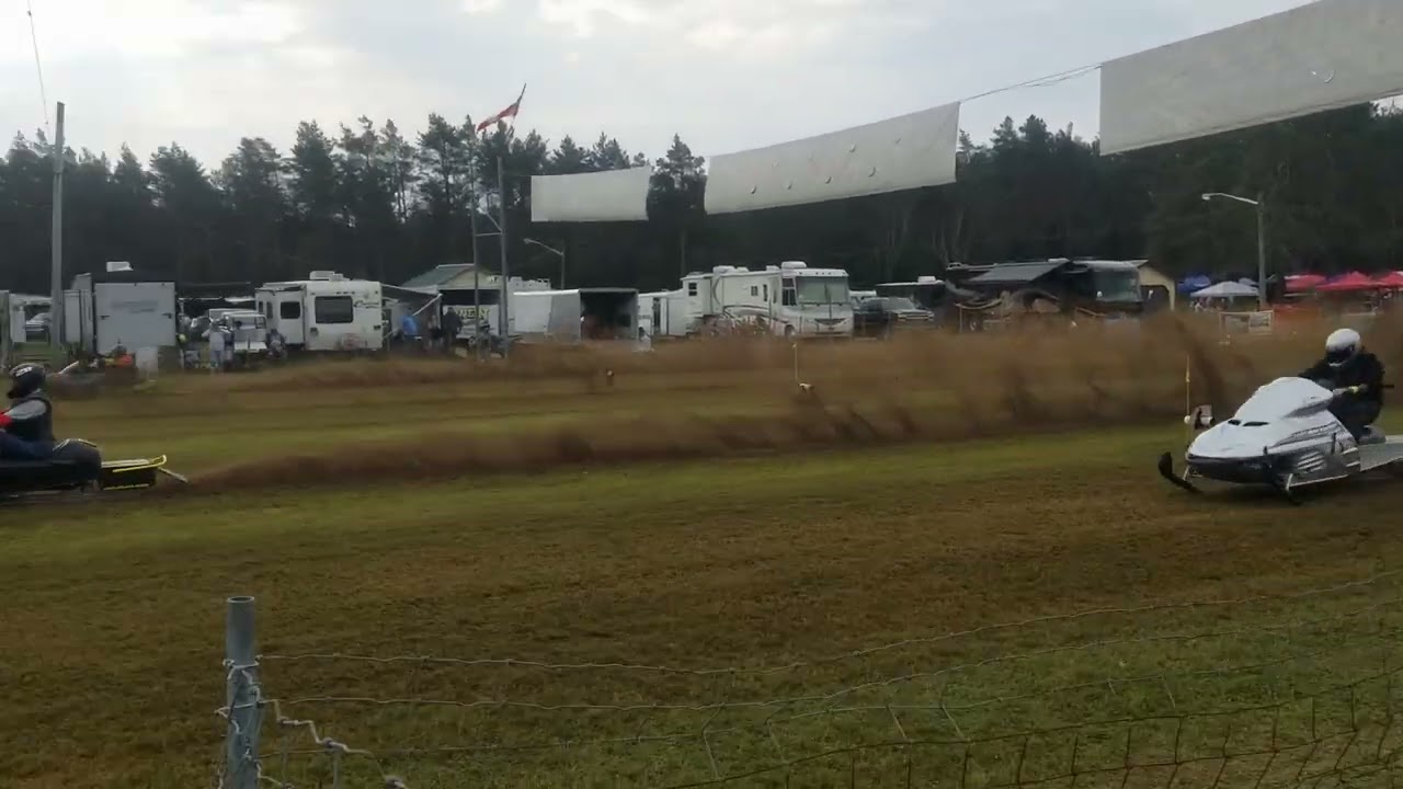 Snowmobile grass drag racing, Snow Bash Sept.2022, Ohio NY - YouTube
