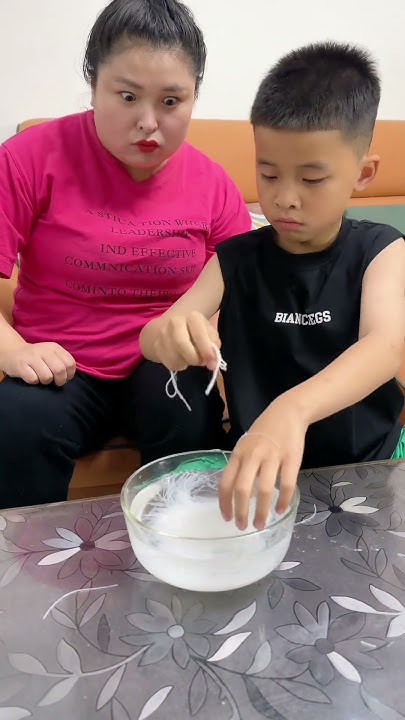 绑绳子和买粉丝的人都沉默了 虎妈和子成 搞笑母子 Funny Youtube