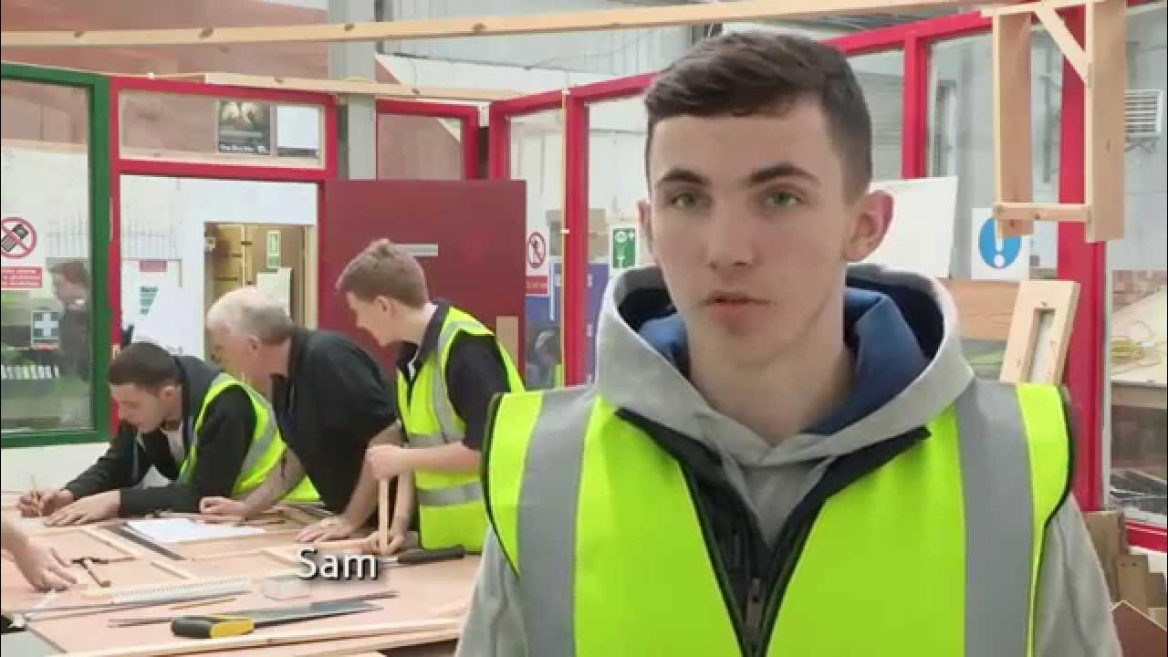 16-19 Study Programmes- English and Mathematics - YouTube