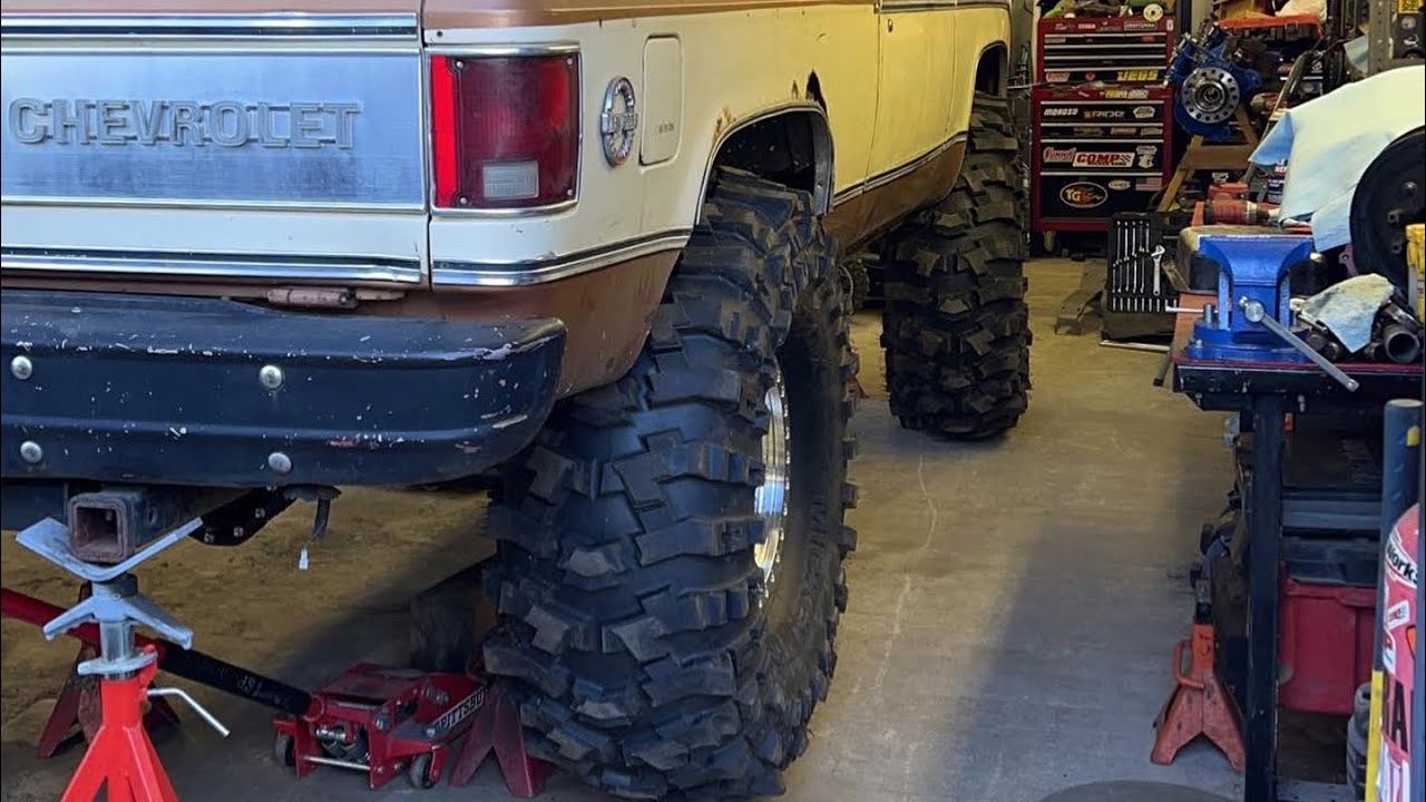 K5 BLAZER BUILD!!! - YouTube