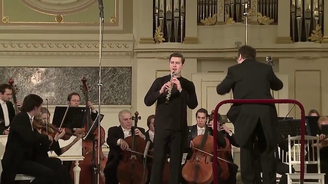 Andrey Godik (oboe) 2015-12-09 - YouTube