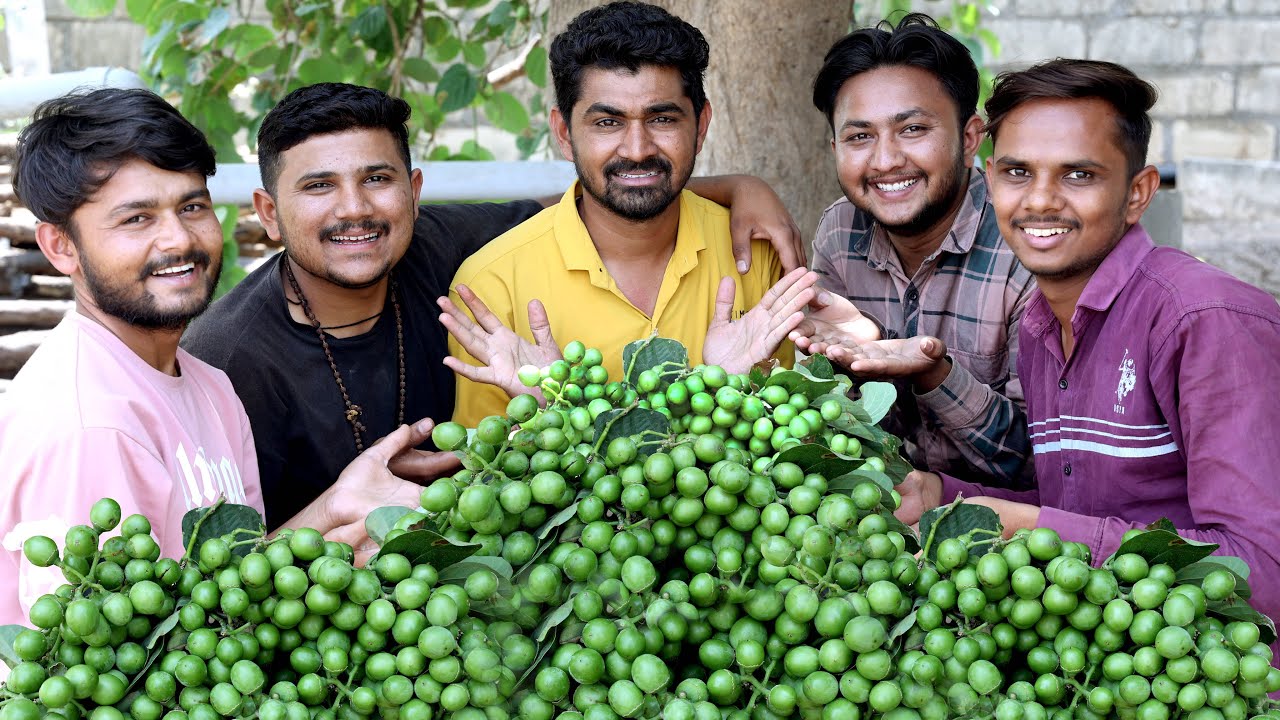 Bharela Gunda Nu Shaak | Village Style | Gumberry Recipe | Gunda | Farm ...
